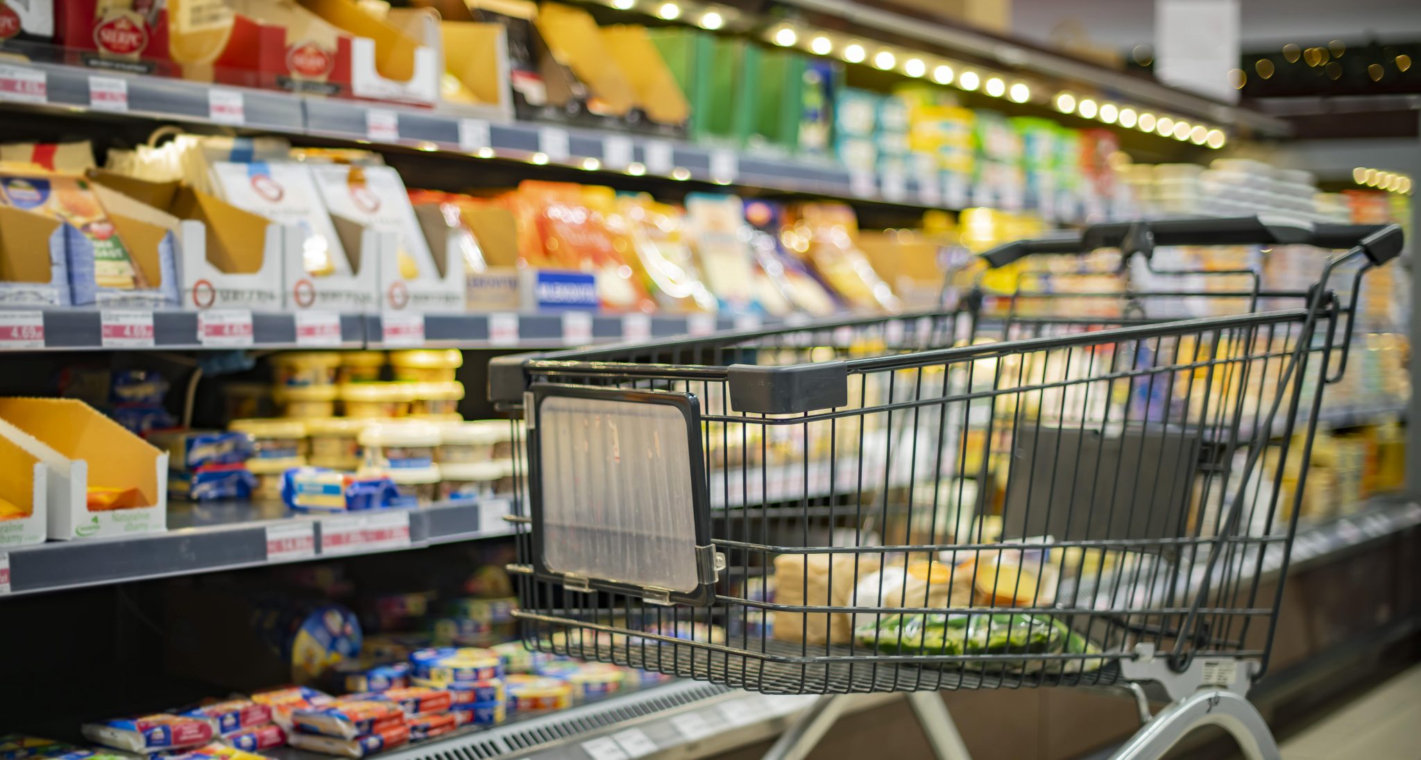 How a Blend of Digital and Print Signage Improved ROI